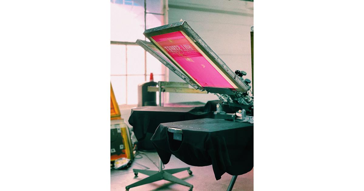 Only the Best Quality Screen Printing for Your Business | Four Seasons