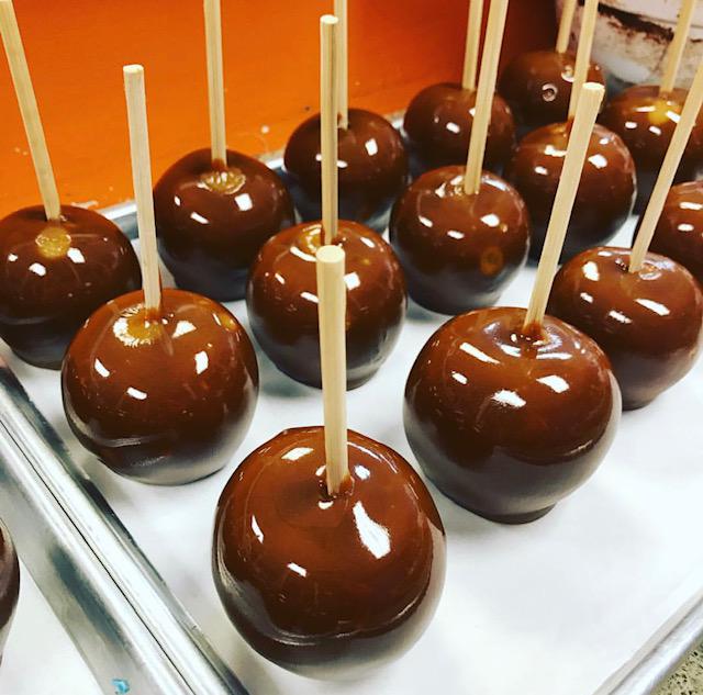 Candylicious of Randolph | Gallery | Candy Tables For Parties & Events